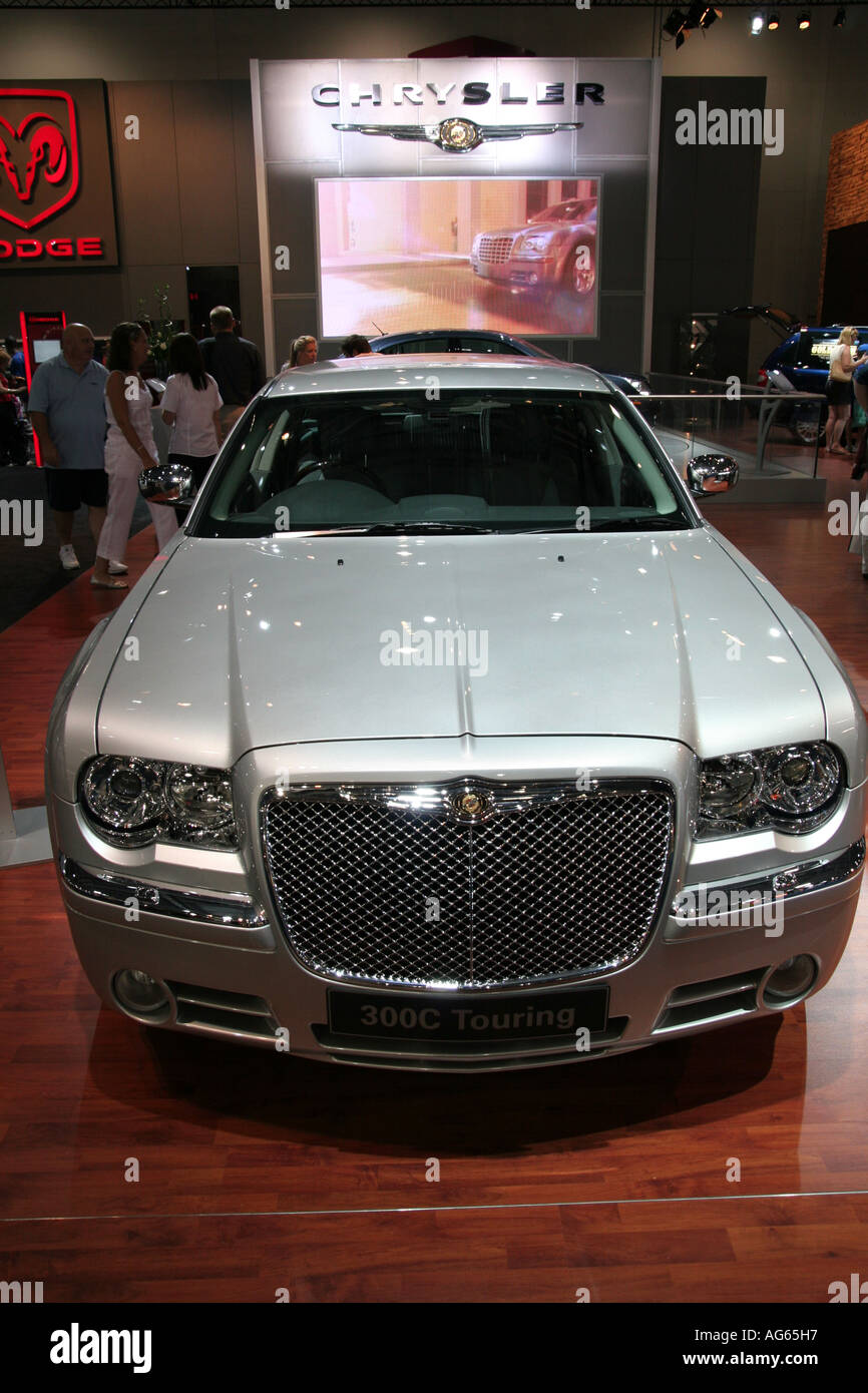Chrysler 300c at the 2006 British International Motor Show at London ...
