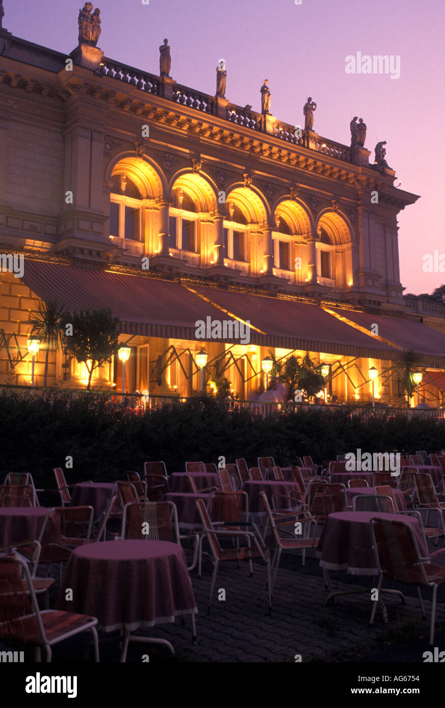 Kursalon vienna hi-res stock photography and images - Alamy