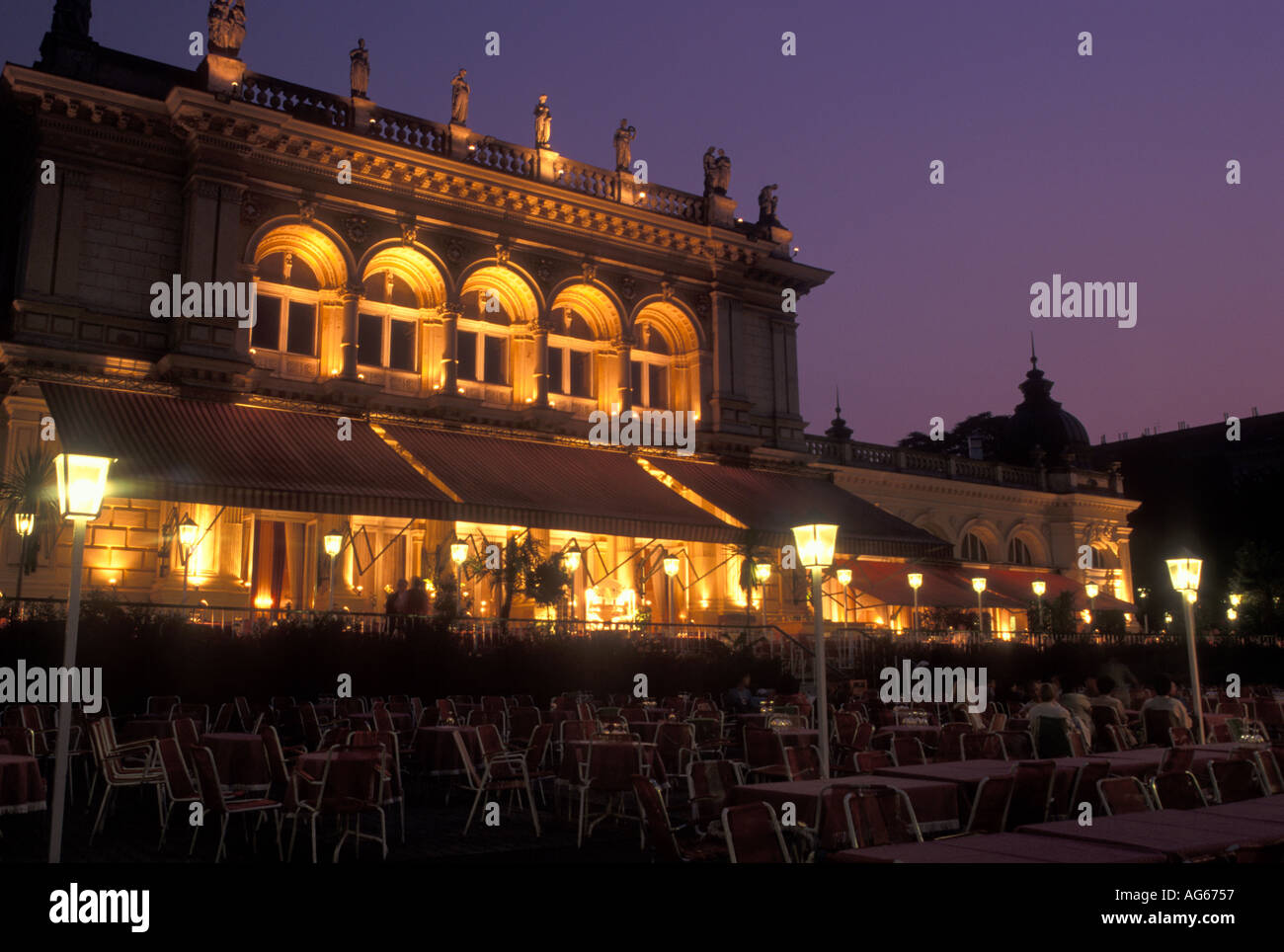 Kursalon vienna hi-res stock photography and images - Alamy