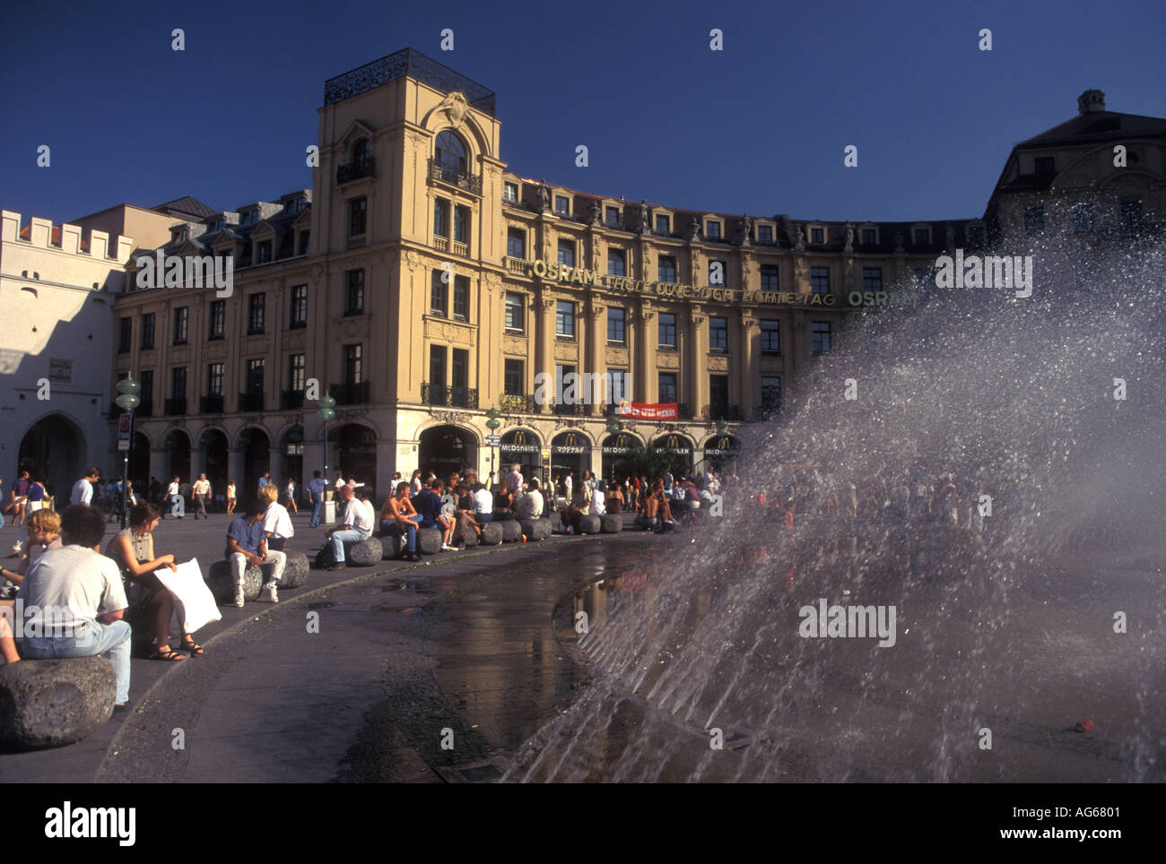 Germany munich people hi-res stock photography and images - Alamy