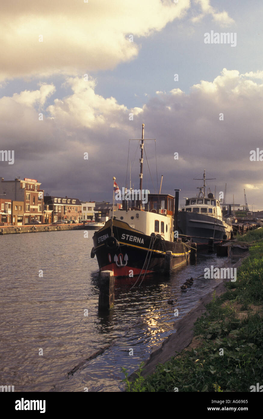 Delfzijl canal hi-res stock photography and images - Alamy