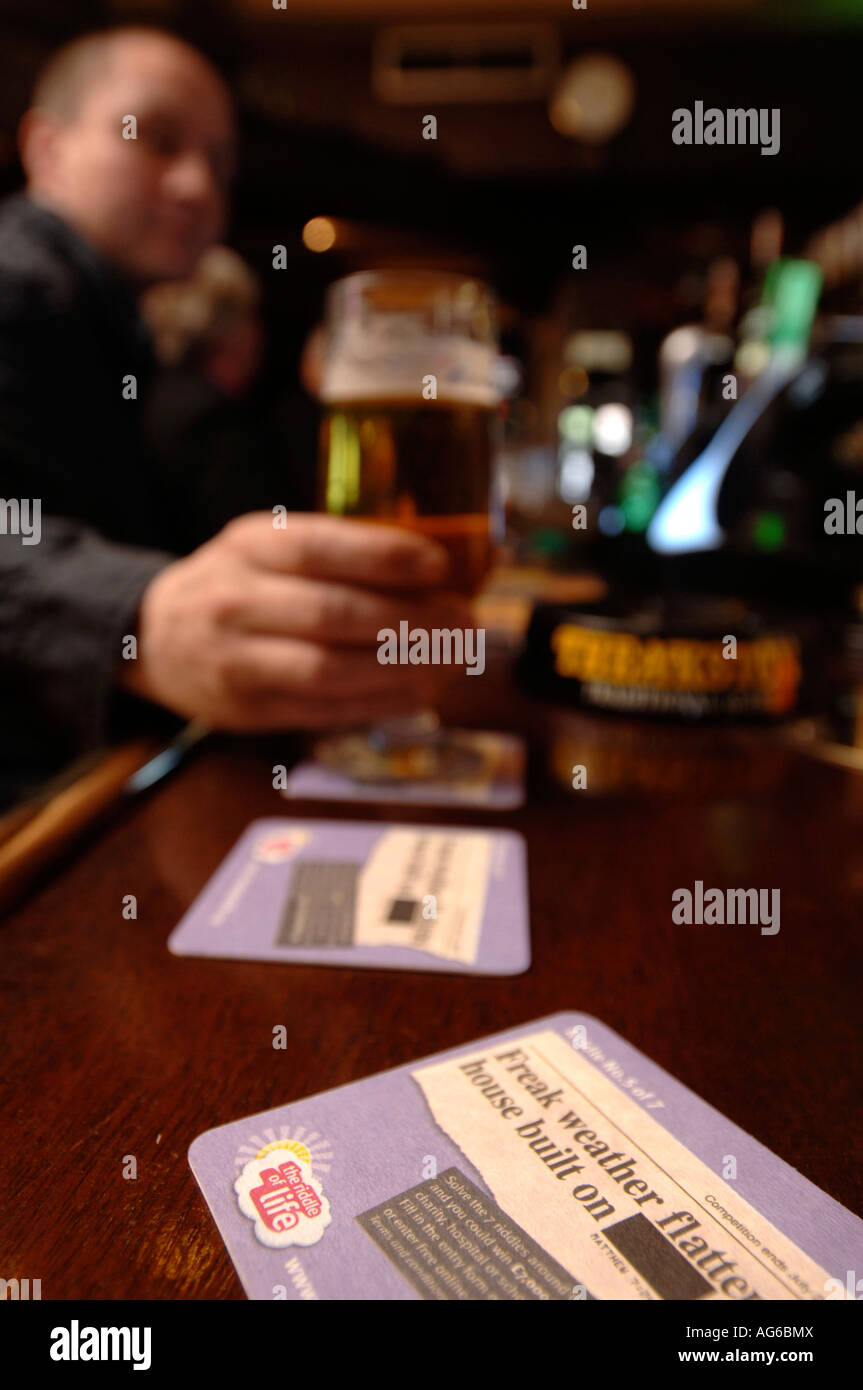 Manchester pub drinker hi-res stock photography and images - Alamy