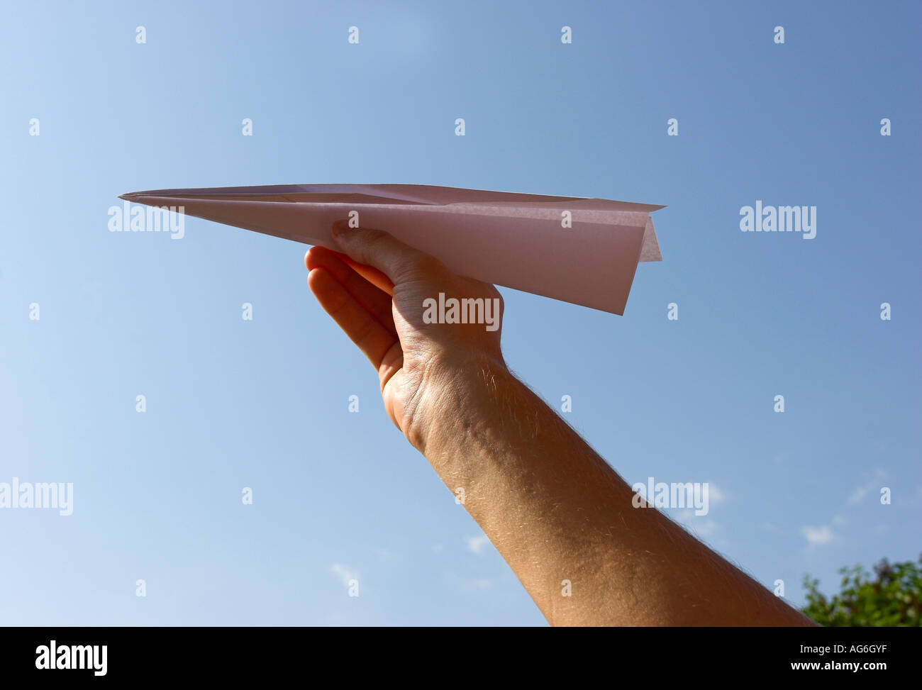 Lightweight paper hi-res stock photography and images - Alamy