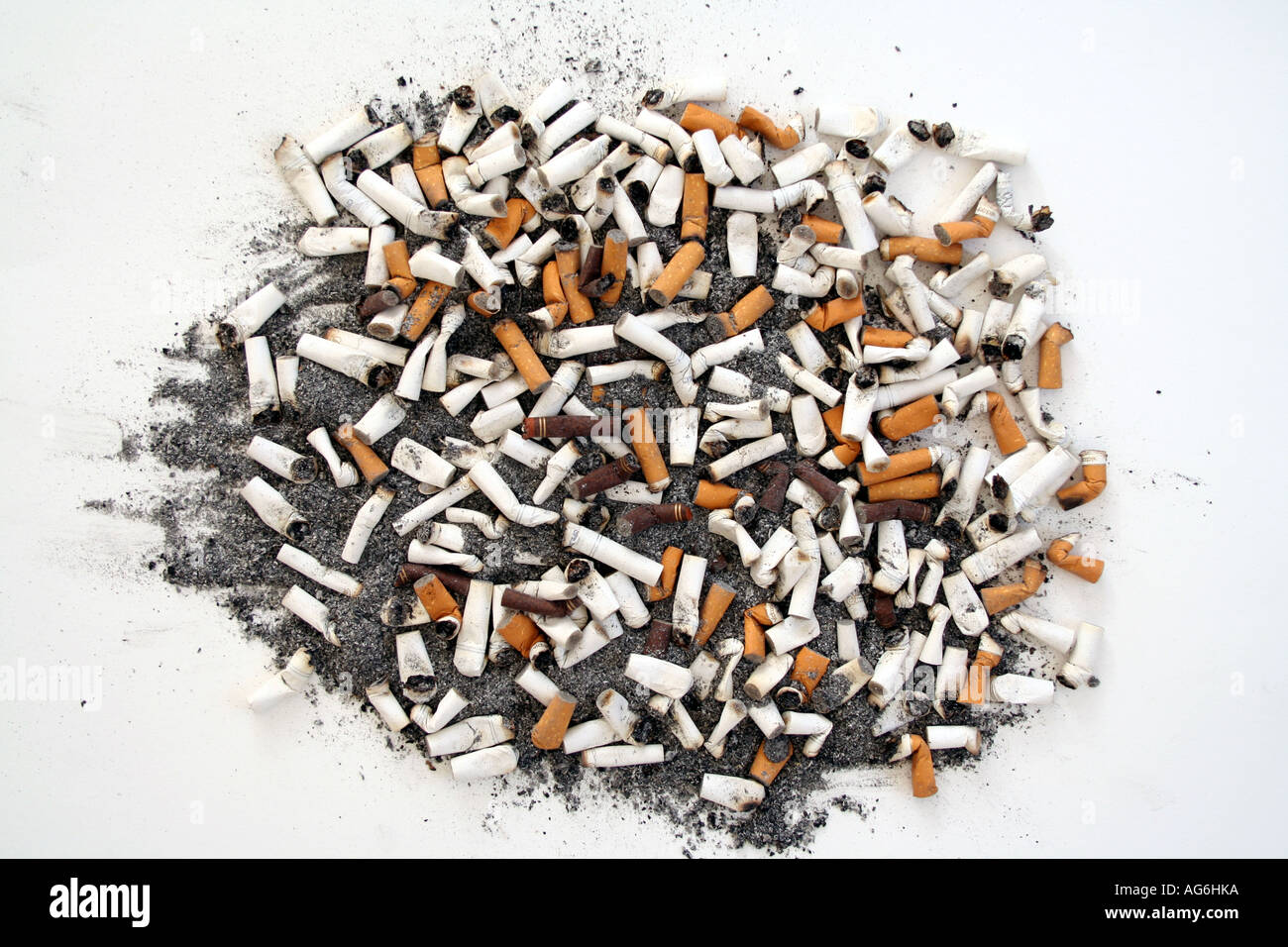 cigarette end fag end Stock Photo - Alamy
