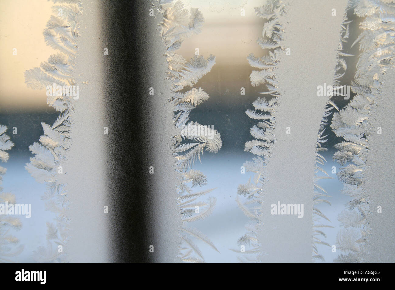 Drawing frost hi-res stock photography and images - Alamy