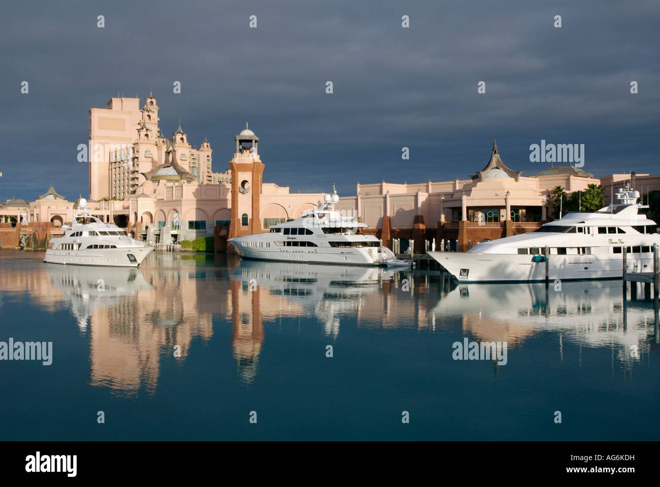 Mega yachts at the Atlantis resort and marina on Paradise Island ...