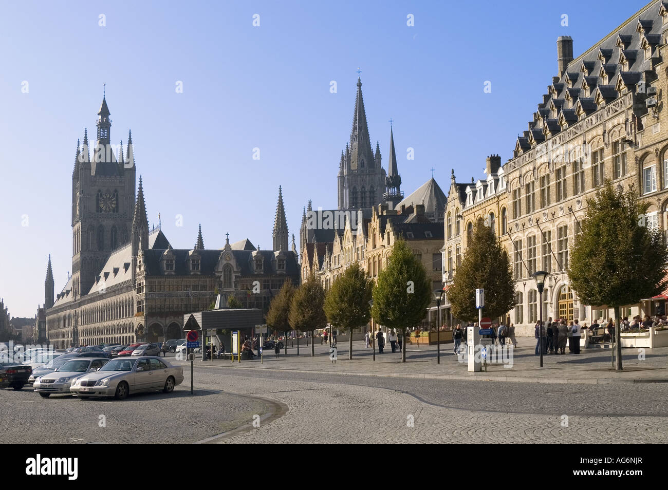 Cloth hall first world war hi-res stock photography and images - Alamy