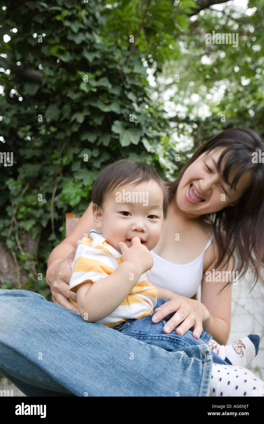 Japanese mother and son hi-res stock photography and images - Alamy