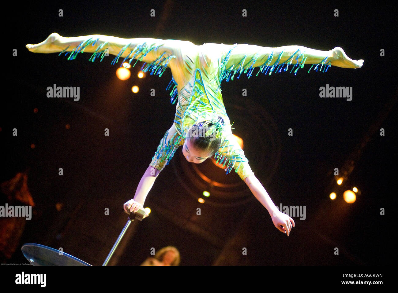 Contortionist Performs High Resolution Stock Photography and Images - Alamy