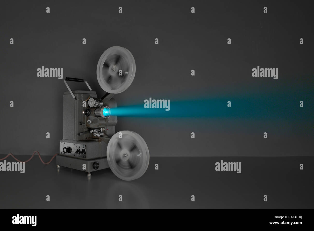 Projector beam hi-res stock photography and images - Alamy
