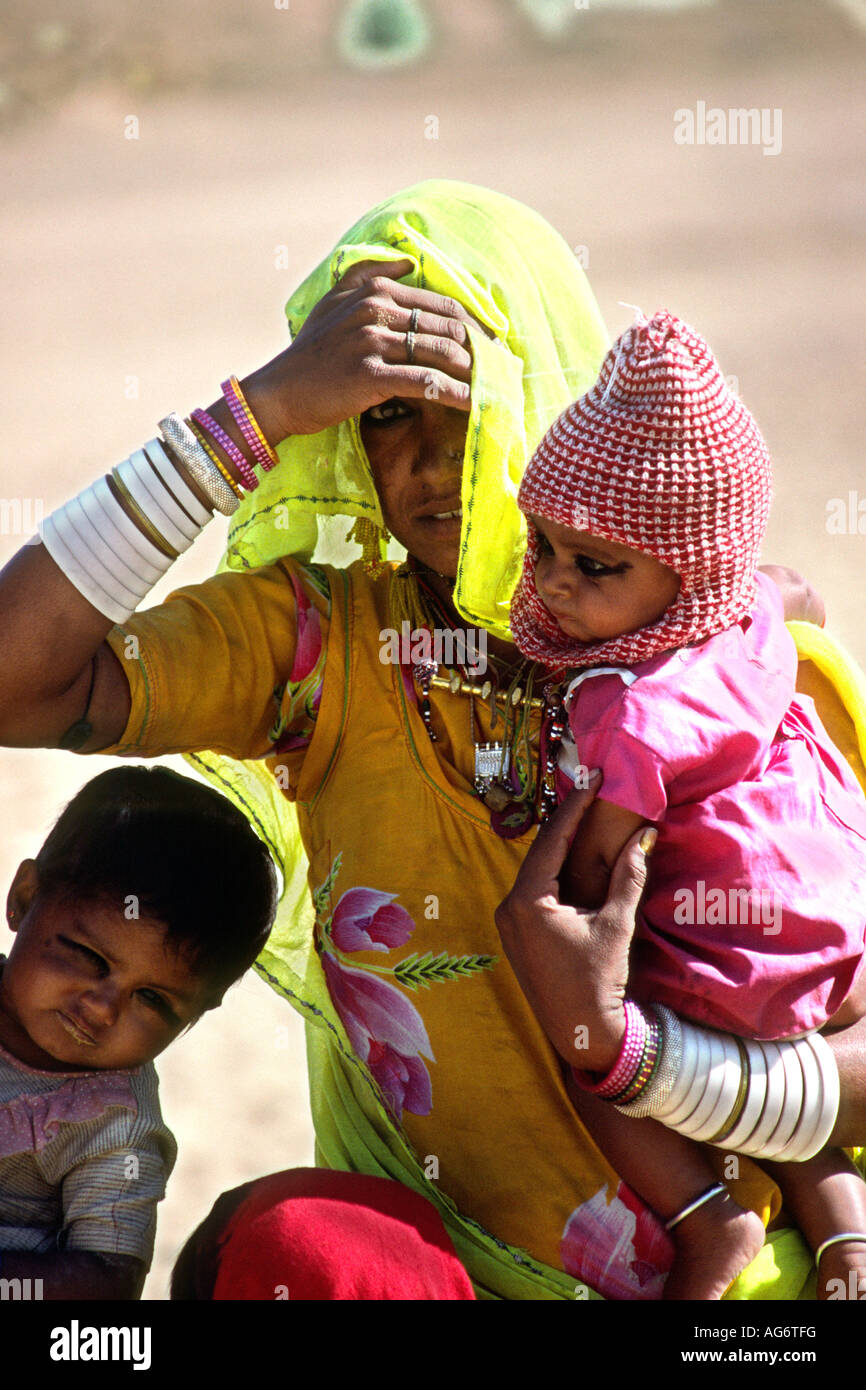 India Rajasthan Thar Desert Khuri village people woman and child Stock ...