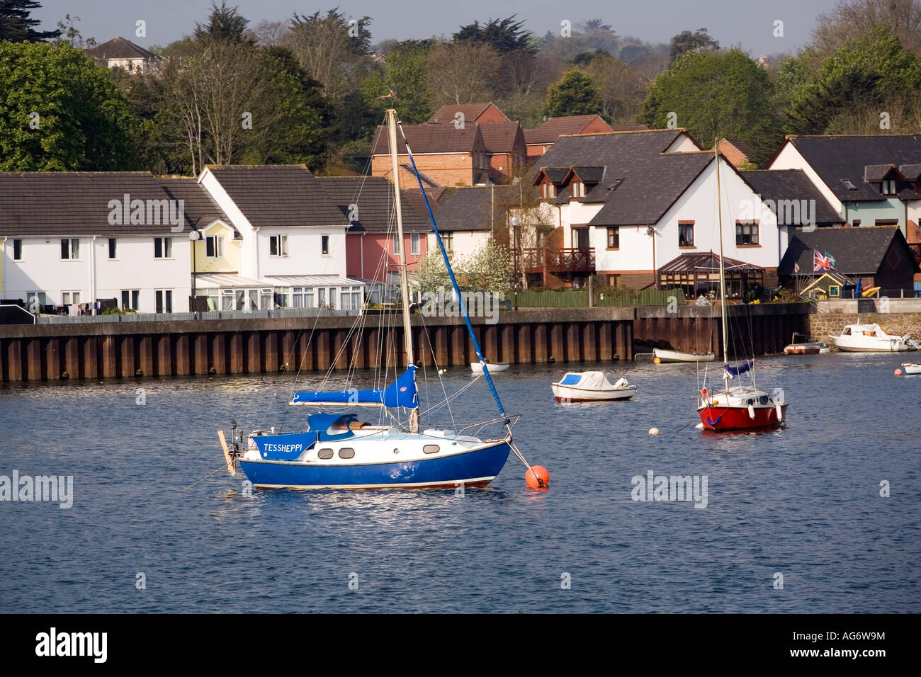 UK Devon Bideford boats on River Torridge and riverside properties ... UK Devon Bideford boats on River Torridge and riverside properties ...