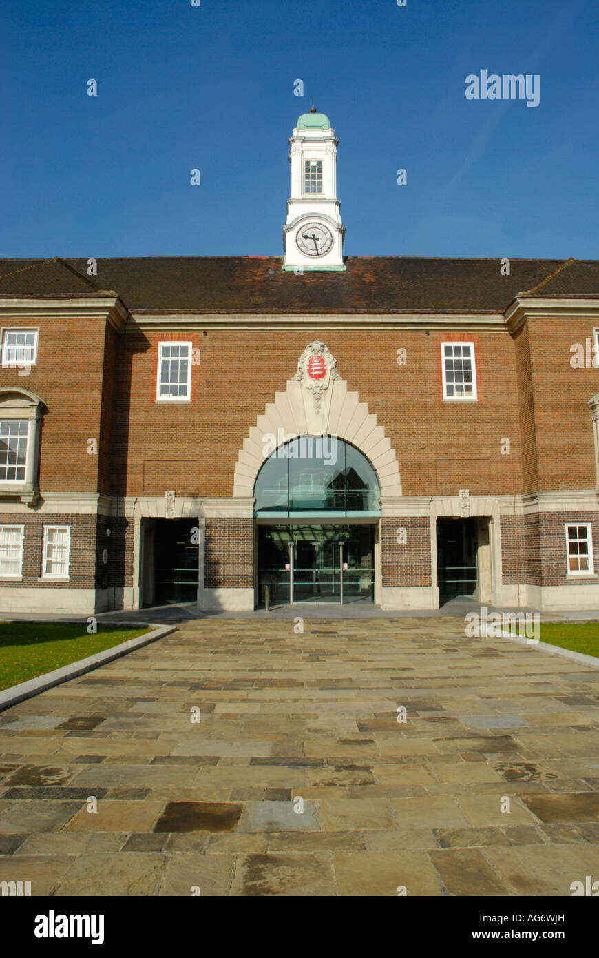 Middlesex university hendon campus hi-res stock photography and images ...