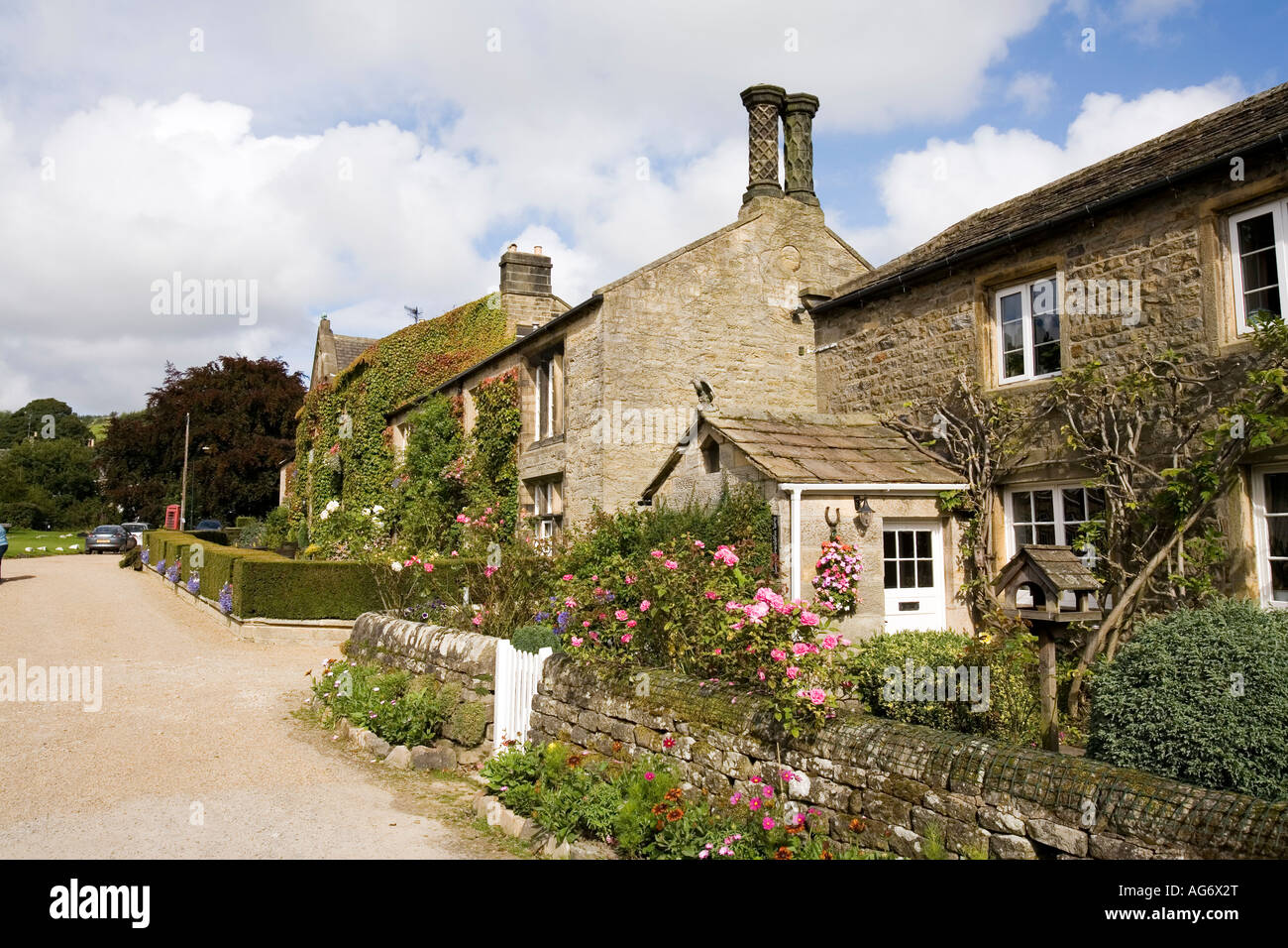 UK Yorkshire Nidderdale Ramsgill village green and Yorke Arms Hotel ...