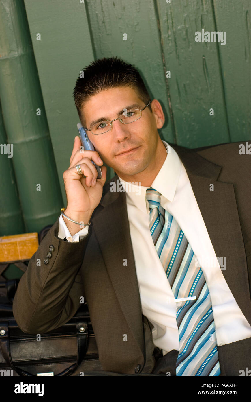 Coversation hi-res stock photography and images - Alamy