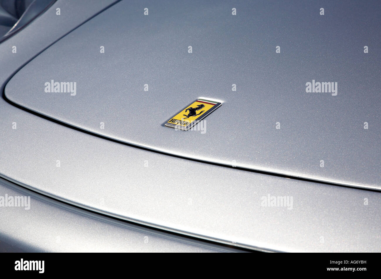 Yellow scuderia ferrari logo hi-res stock photography and images - Alamy