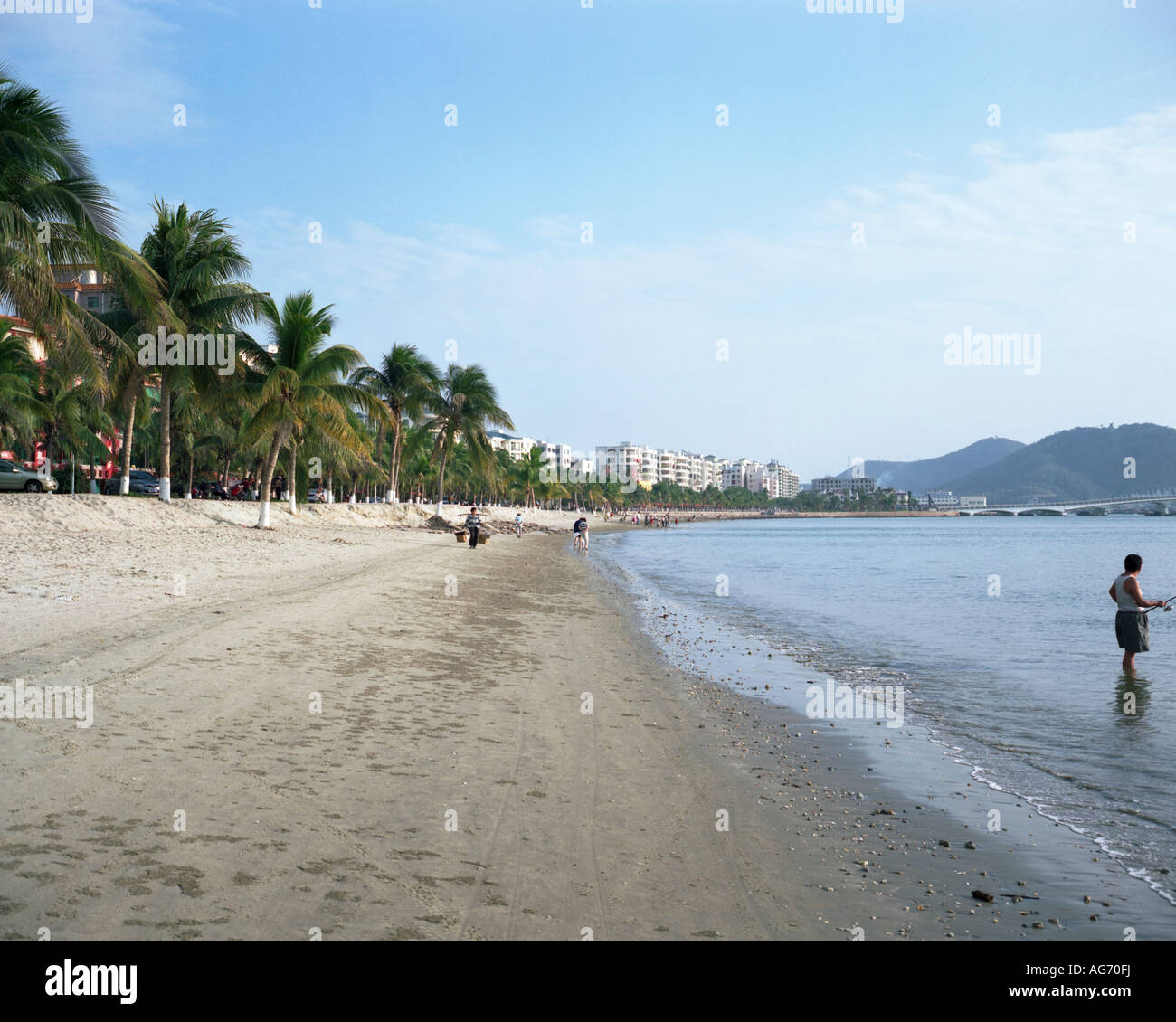 Beach at Sanya Bay Stock Photo - Alamy