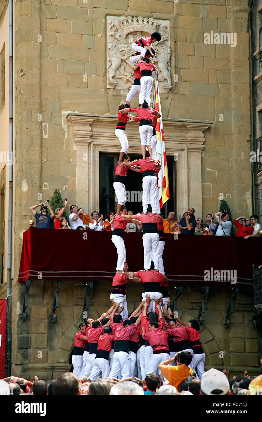 Human Pyramid Spain High Resolution Stock Photography and Images - Alamy