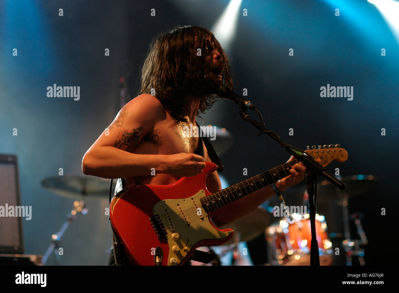 Simon Neil, Biffy Clyro a rock band from Ayrshire Simon Neil sings lead ...