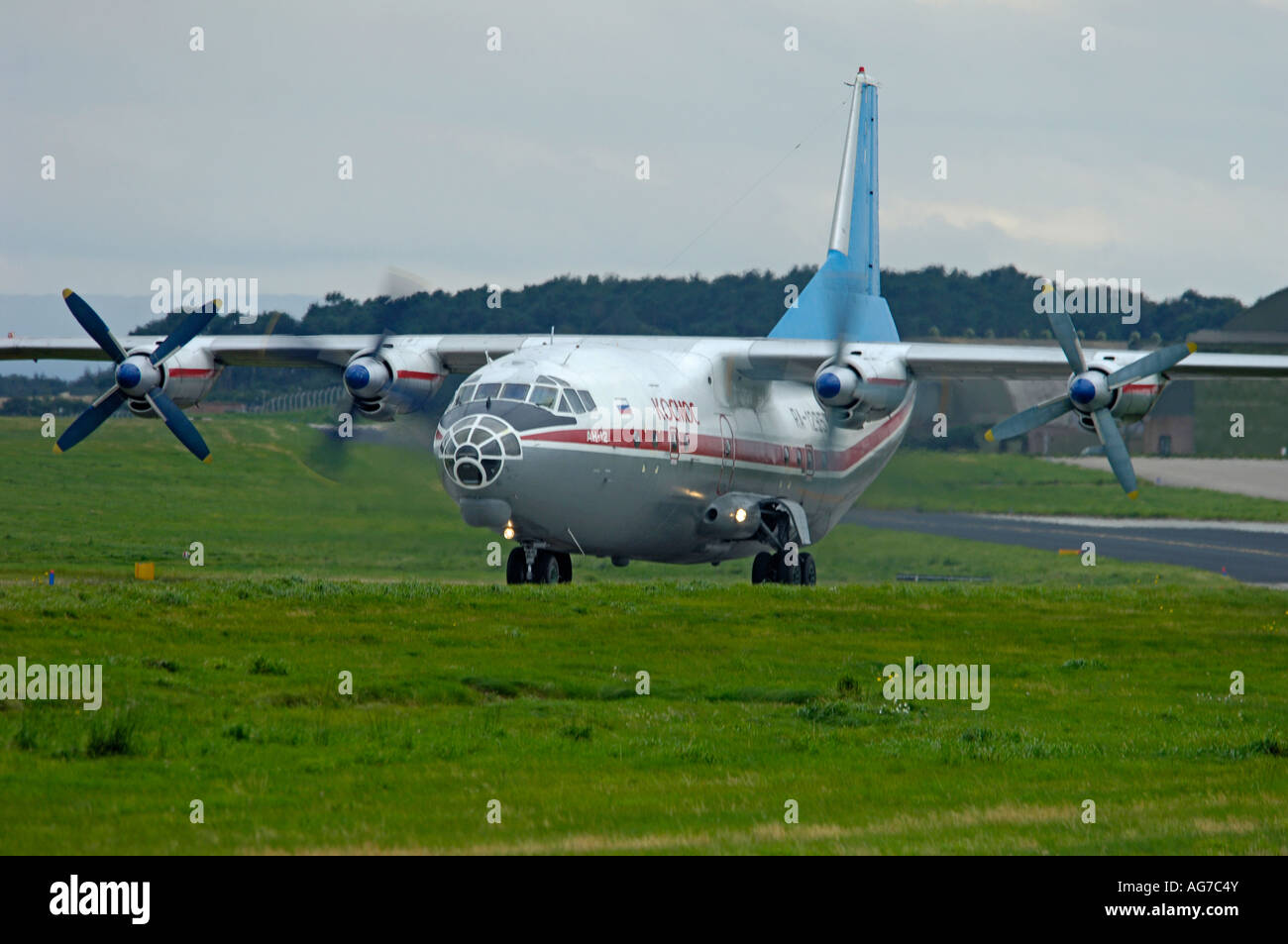 Antonov An-12 Cub aircraft Stock Photo - Alamy