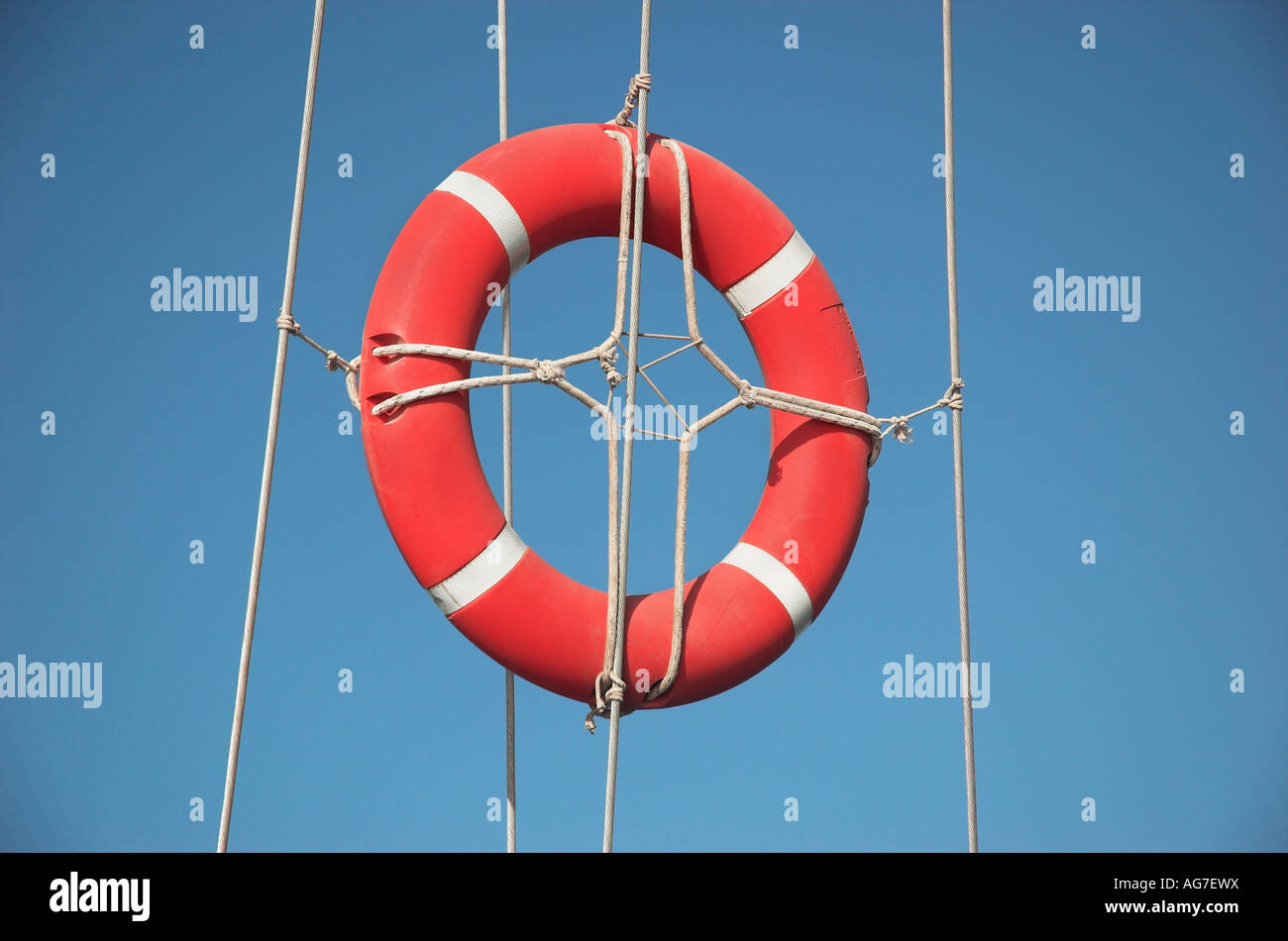 Life belt rigging hi-res stock photography and images - Alamy