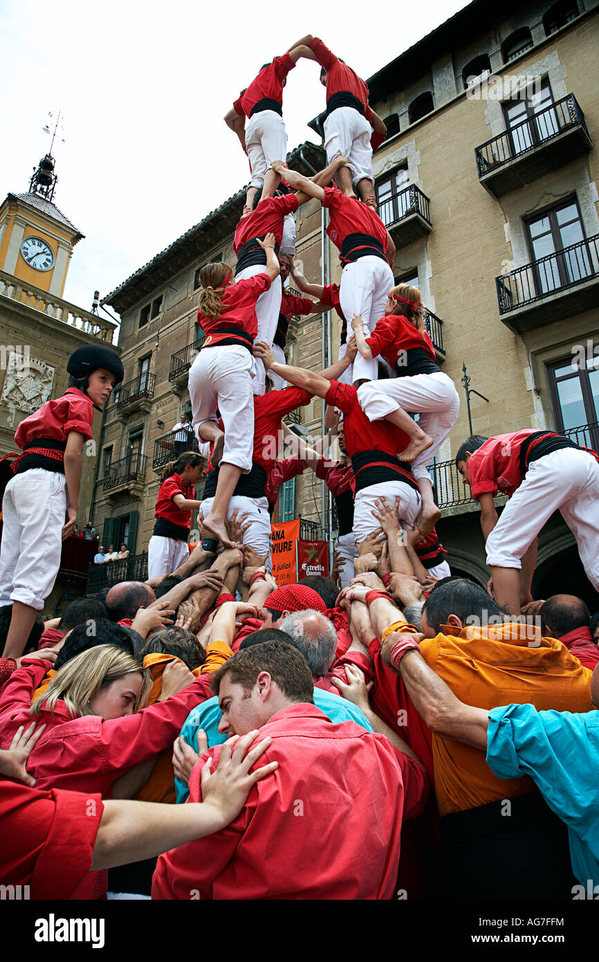 Human tower contest hi-res stock photography and images - Alamy