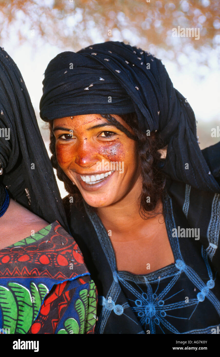 Niger Tuareg Girl AFRICA | 101 Last Tribes Tuareg People
