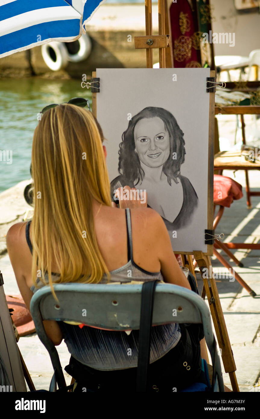 Female portraitist hi-res stock photography and images - Alamy