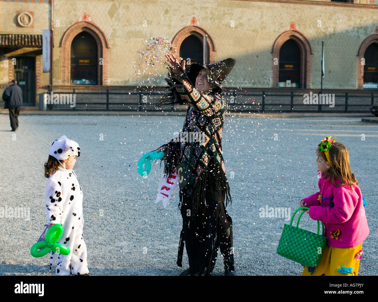 Play the witch hi-res stock photography and images - Alamy