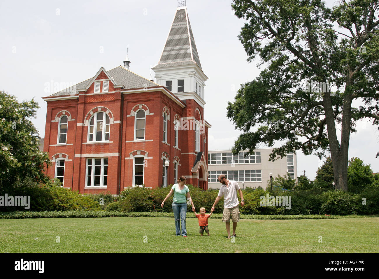 Samford hall hi-res stock photography and images - Alamy