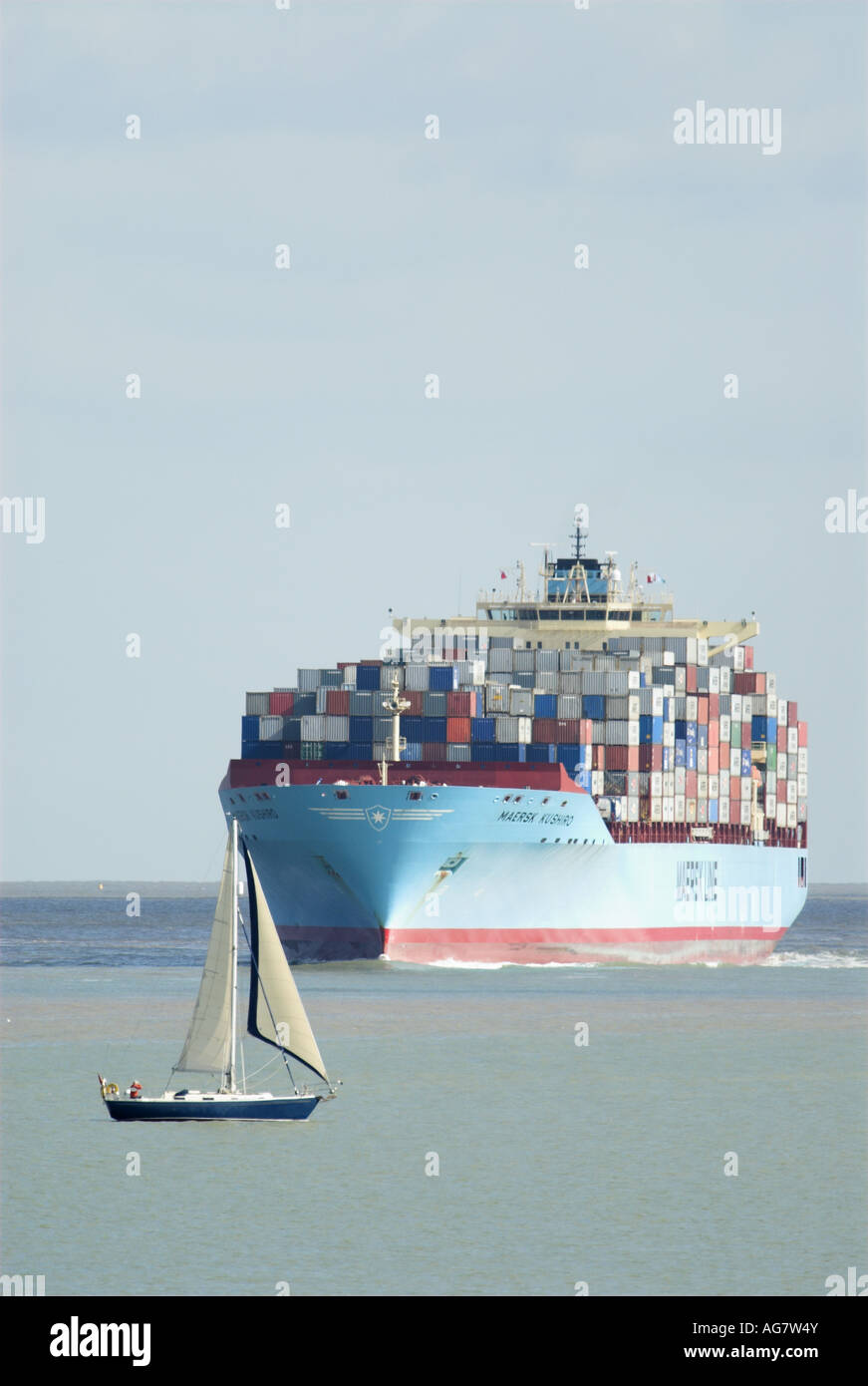 Small container ship sailing hi-res stock photography and images - Alamy