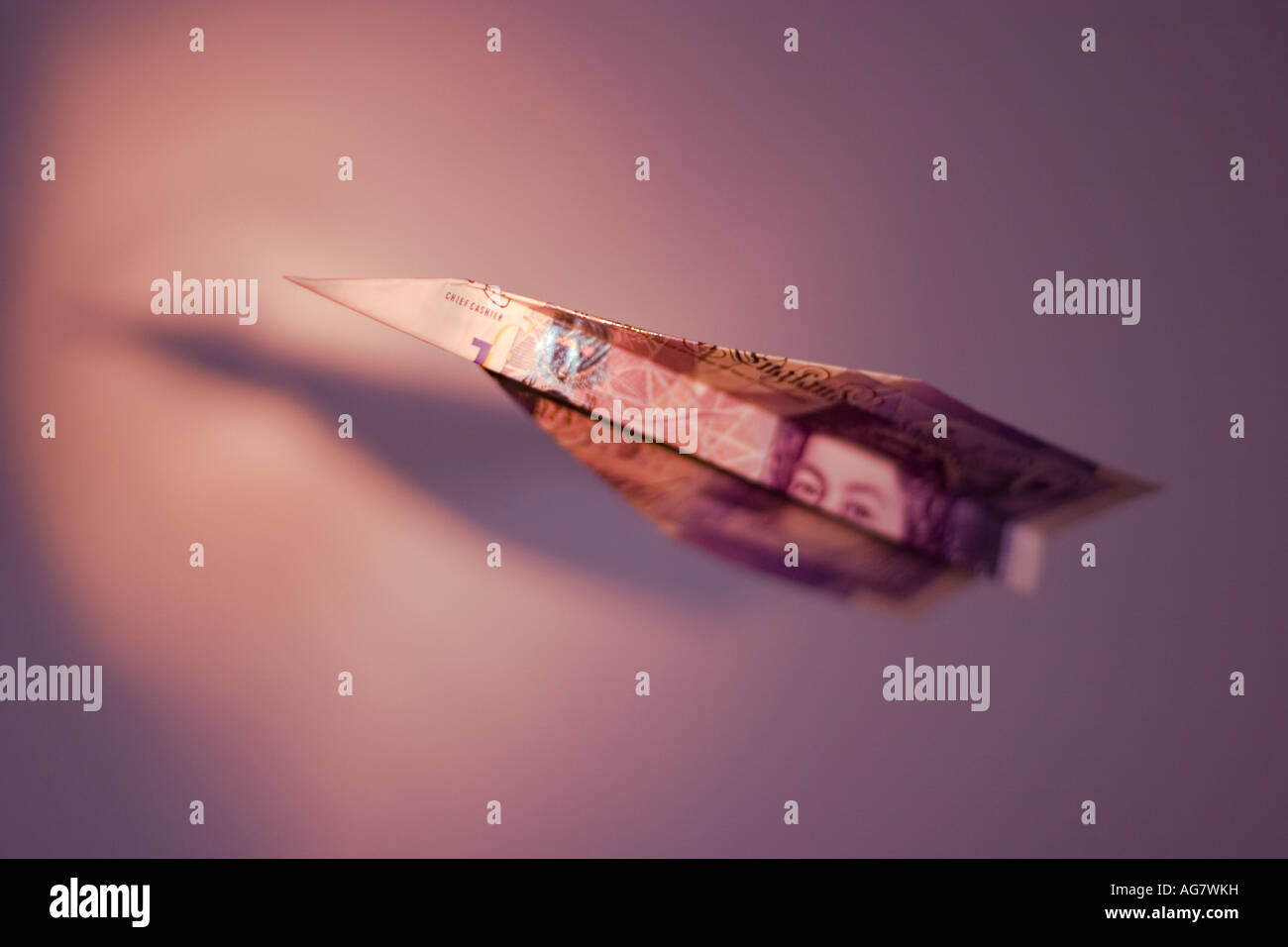 New 20 pound note hi-res stock photography and images - Alamy