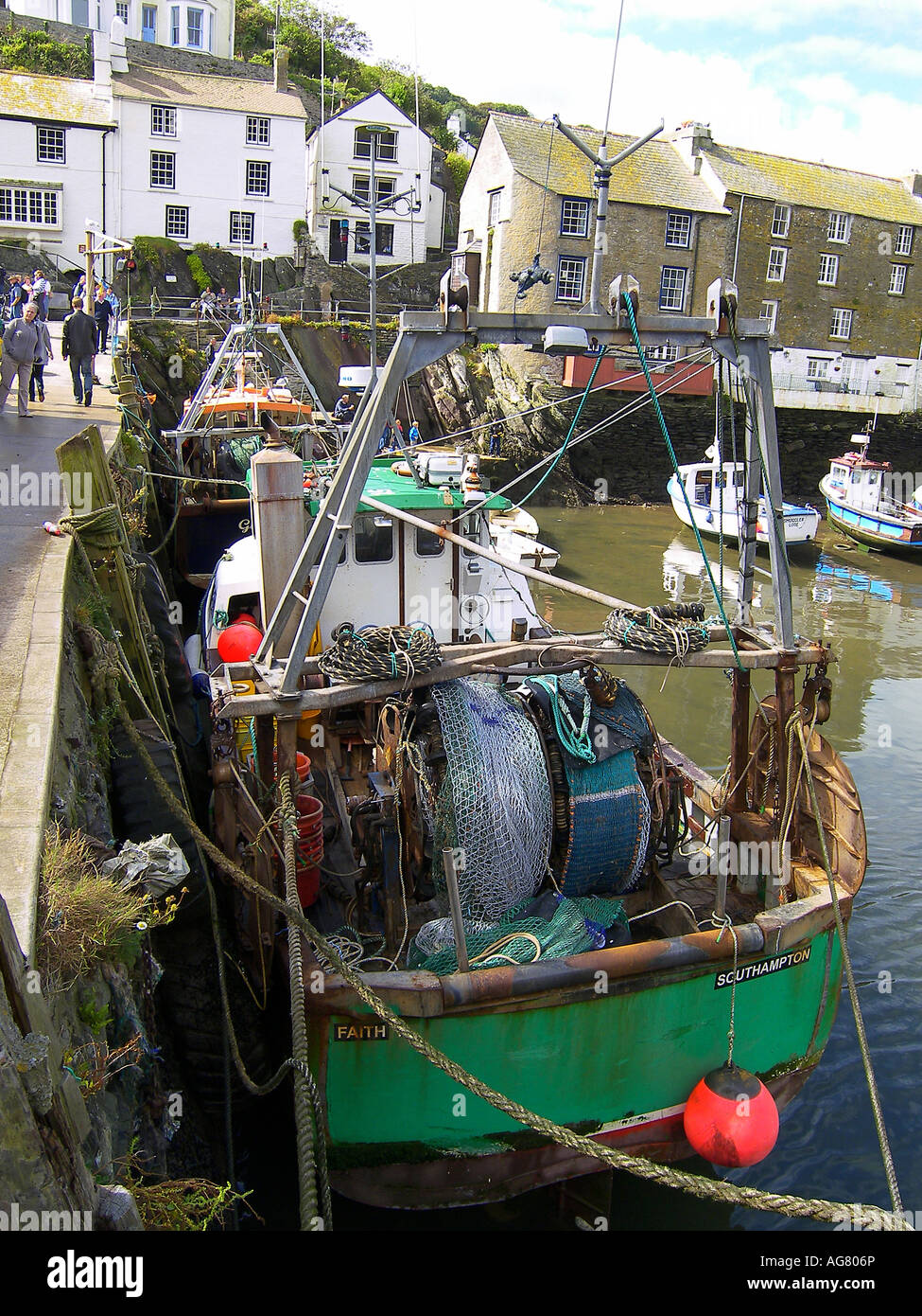 Polperro Harbour Cornwall England Fishing boat Stock Photo - Alamy