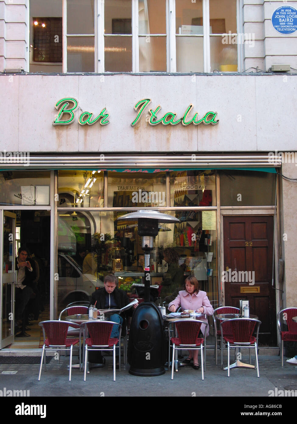 Frith street london hi-res stock photography and images - Alamy