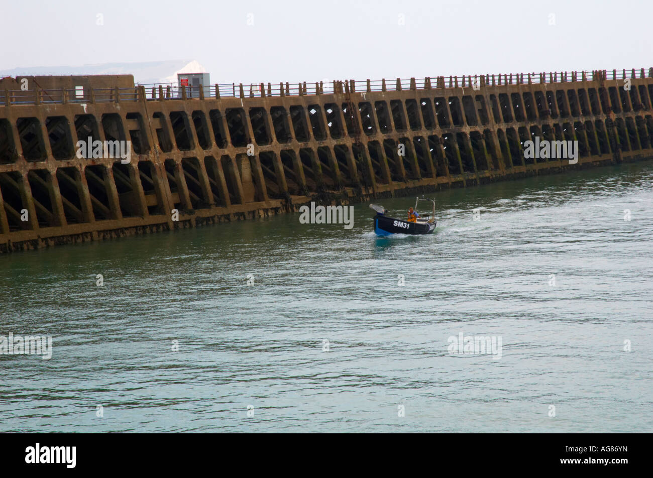 Newhaven ferry port hi-res stock photography and images - Alamy