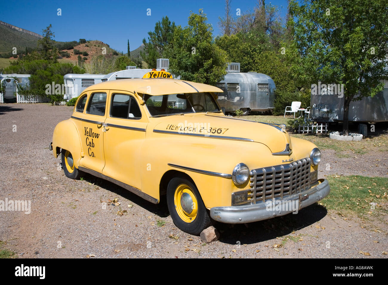 Old taxi cab hi-res stock photography and images - Alamy