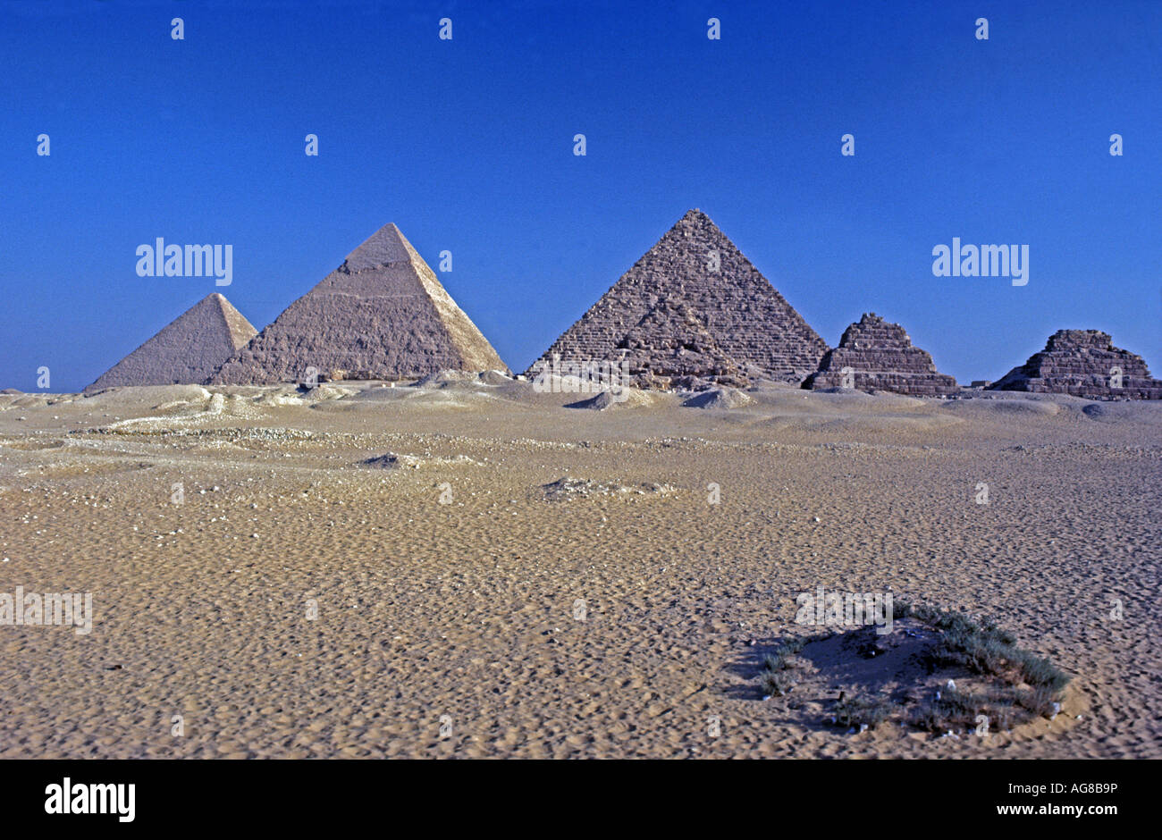 Egypt Pyramids of Giza in row lined up scenic landscape desert sand ...