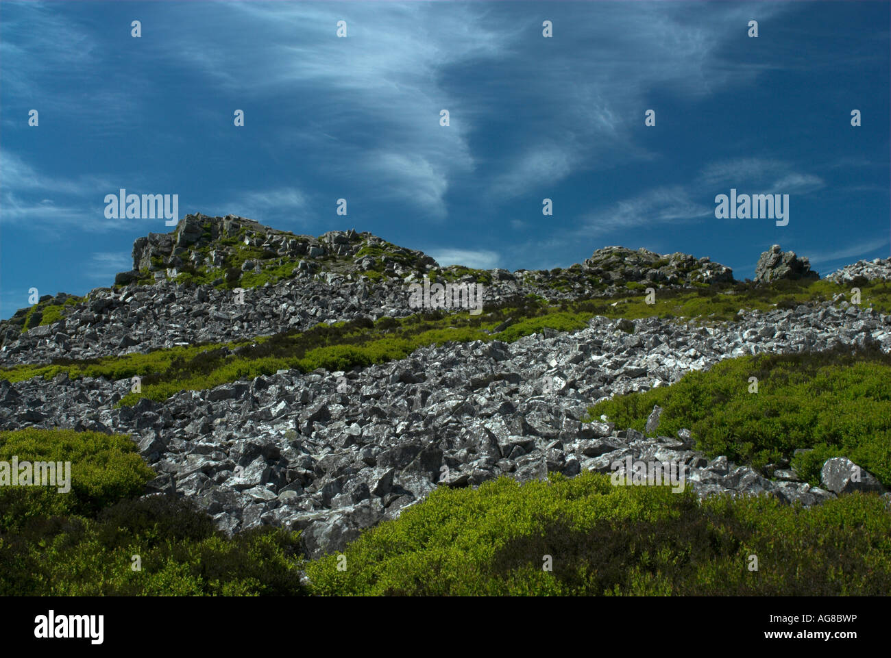 Quartzite ridge hi-res stock photography and images - Alamy