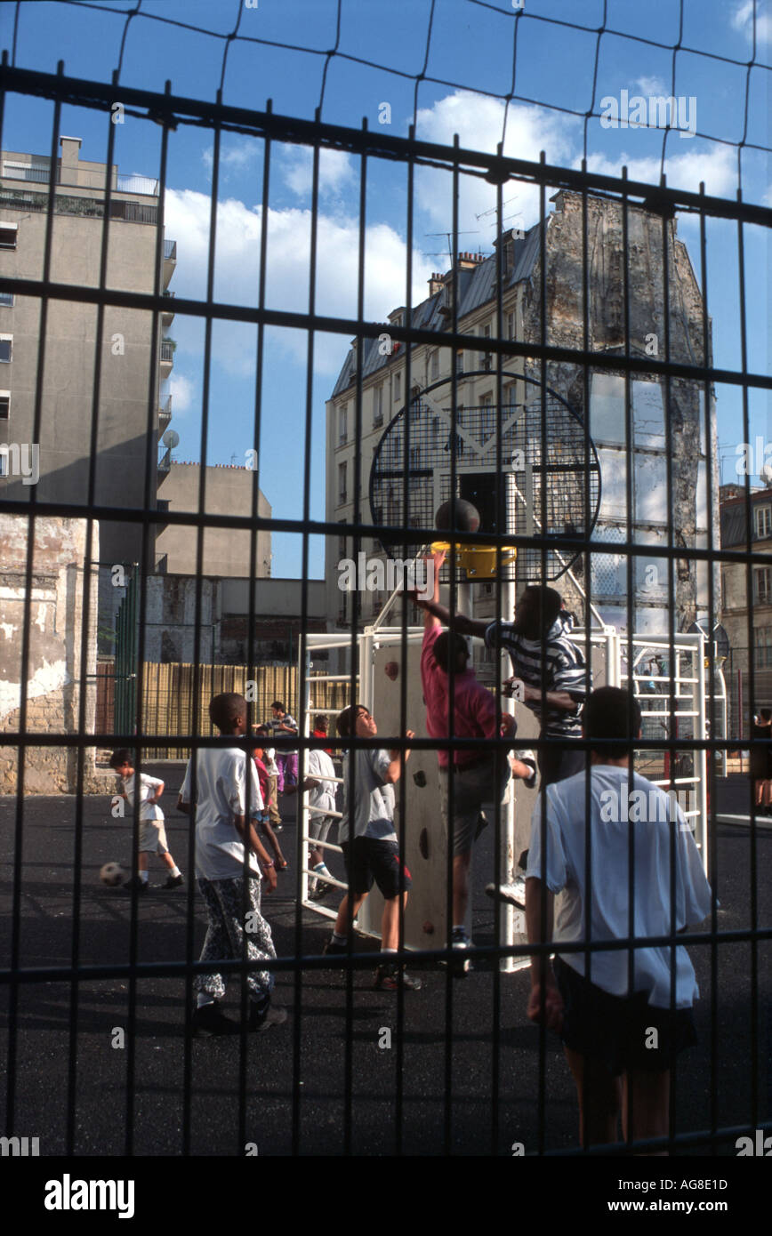 Ghetto paris hi-res stock photography and images - Alamy