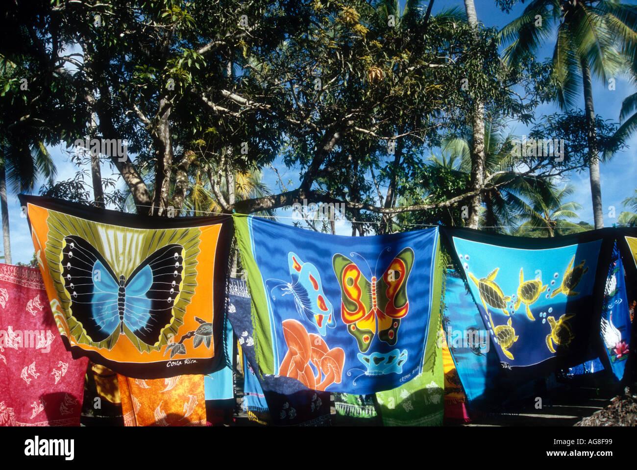 Traditional clothing costa rica hi-res stock photography and images - Alamy