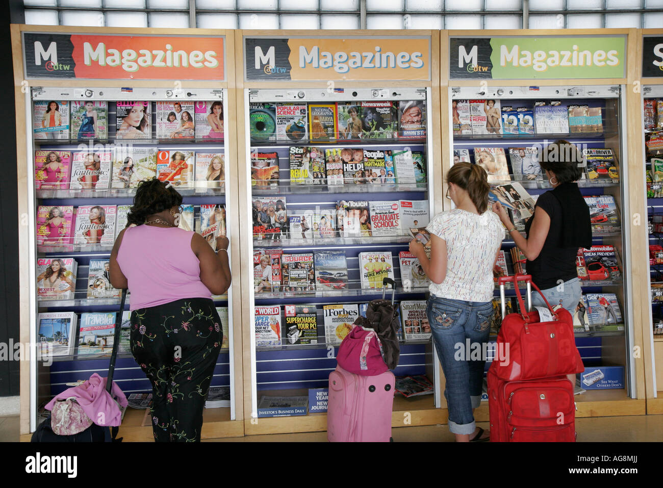 Michigan,Detroit,Detroit Metropolitan Wayne County Airport,gate ...