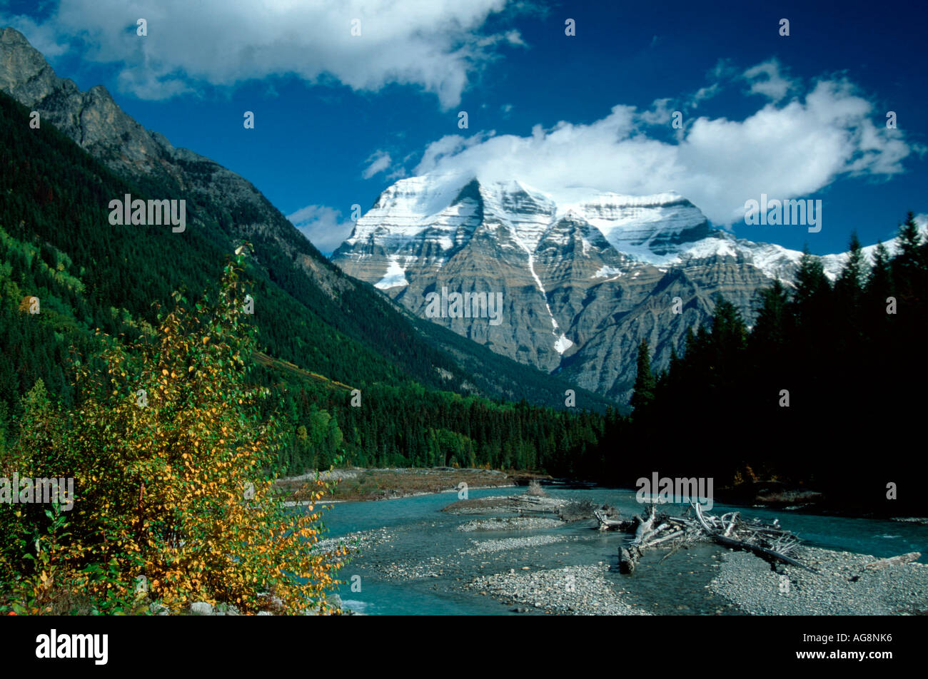 Mount Robson, Mount Robson Provincial Park, British Columbia, Canada ...