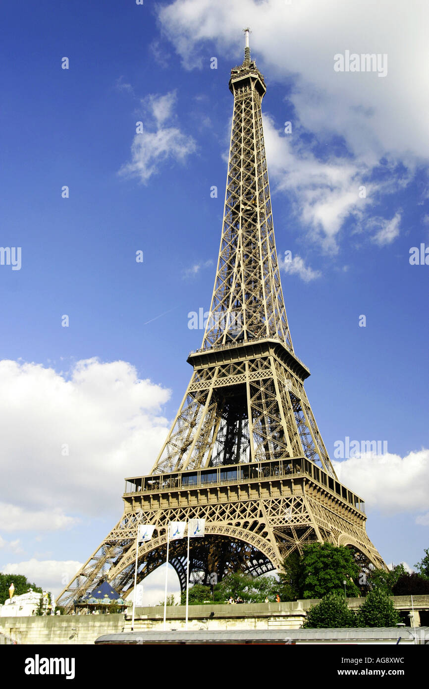 Boat trip on the river Seine with view to the Eiffel tower, Paris ...