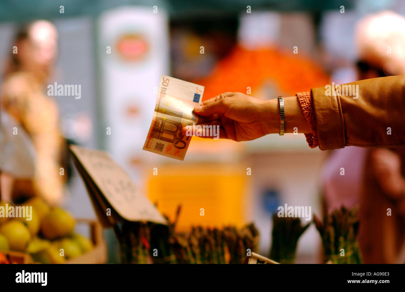 European financial market hi-res stock photography and images - Alamy