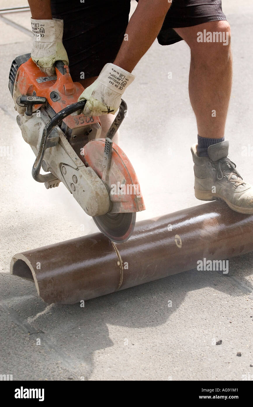 Handcrafter hi-res stock photography and images - Alamy