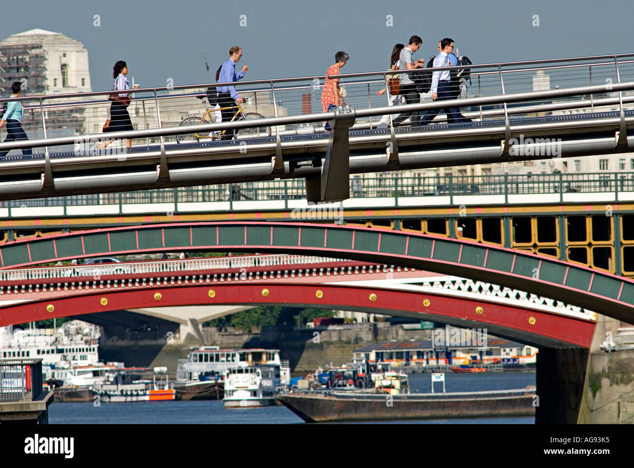 Making way across river bridge hi-res stock photography and images - Alamy