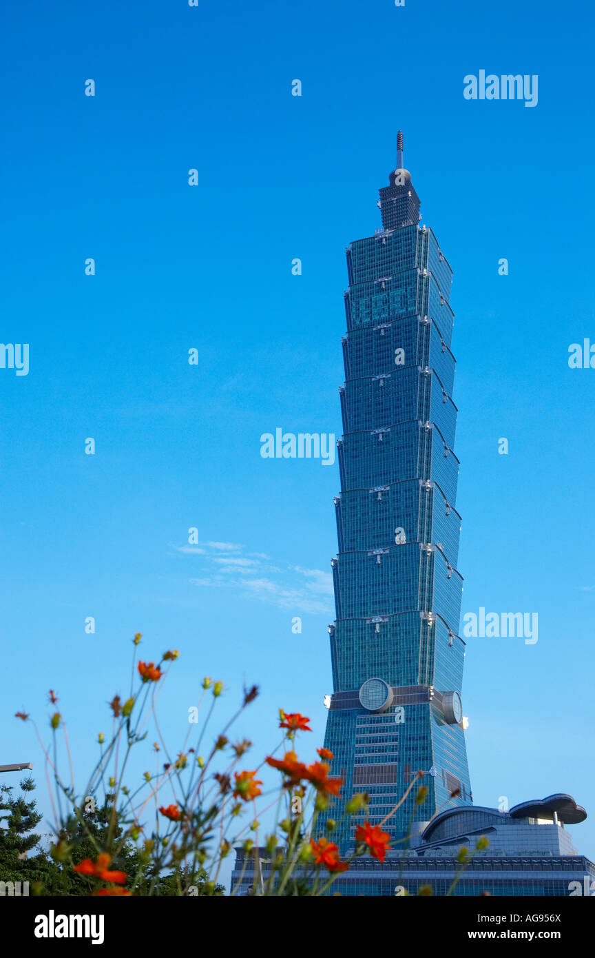 Taiwan, Taipei, cityscape and Taipei 101 building Stock Photo - Alamy