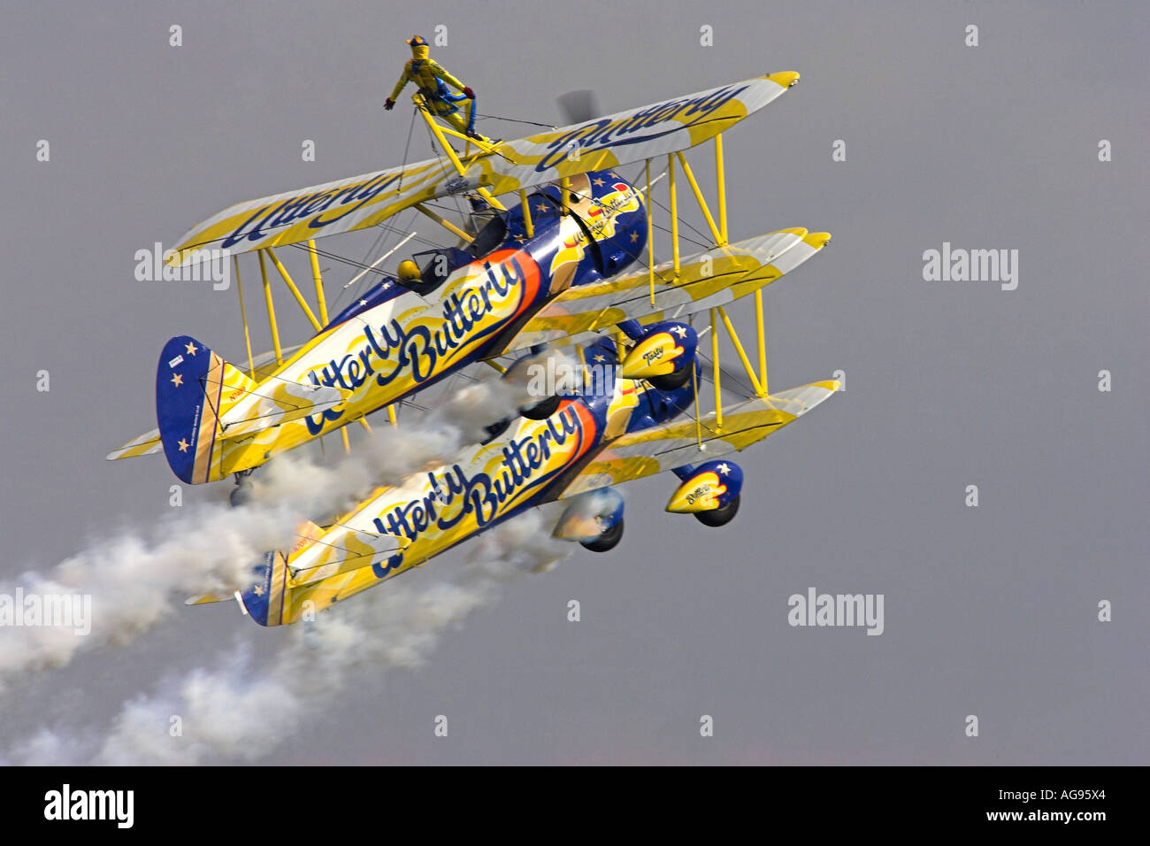 Wingwalker formation hi-res stock photography and images - Alamy