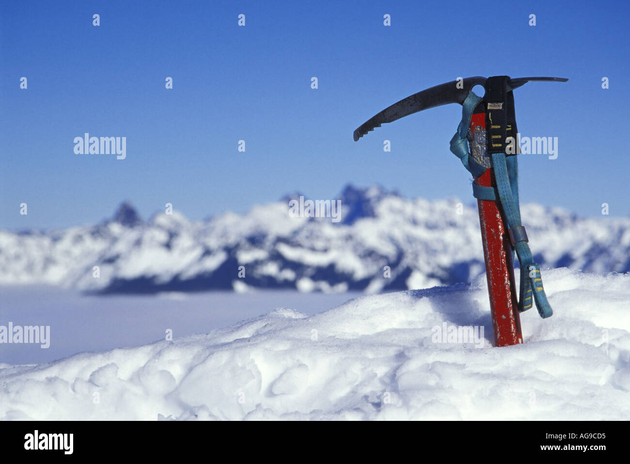 Ice axe hi-res stock photography and images - Alamy