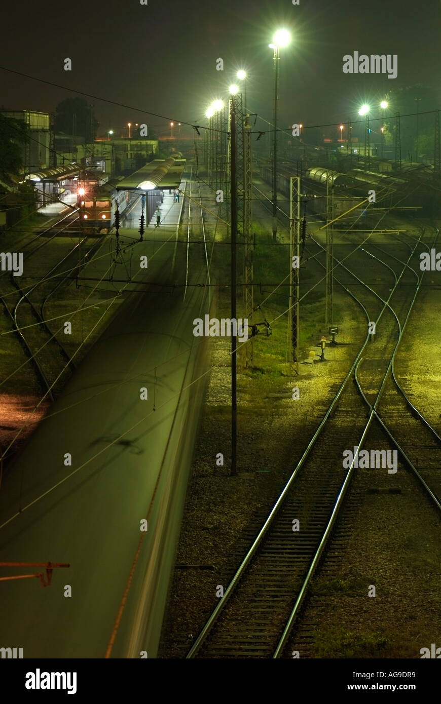 Train pulling hi-res stock photography and images - Alamy